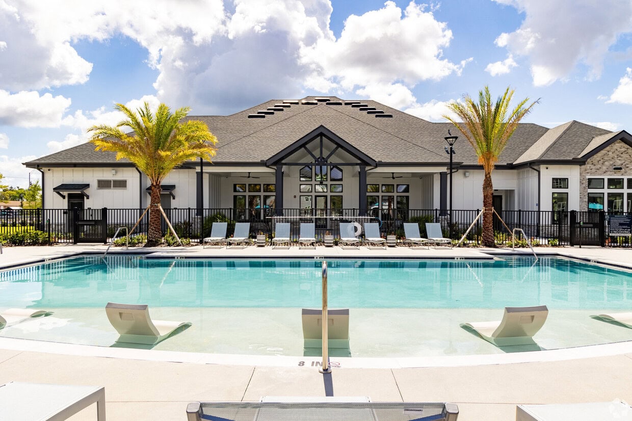 Silverado Ranch - Metro Development Group